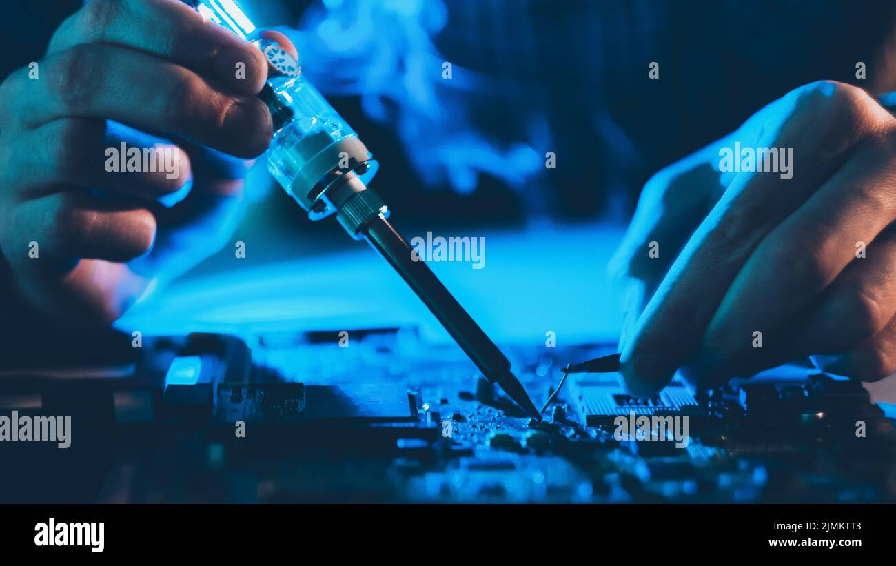 Maintenance service hi-res stock photography and images - Alamy