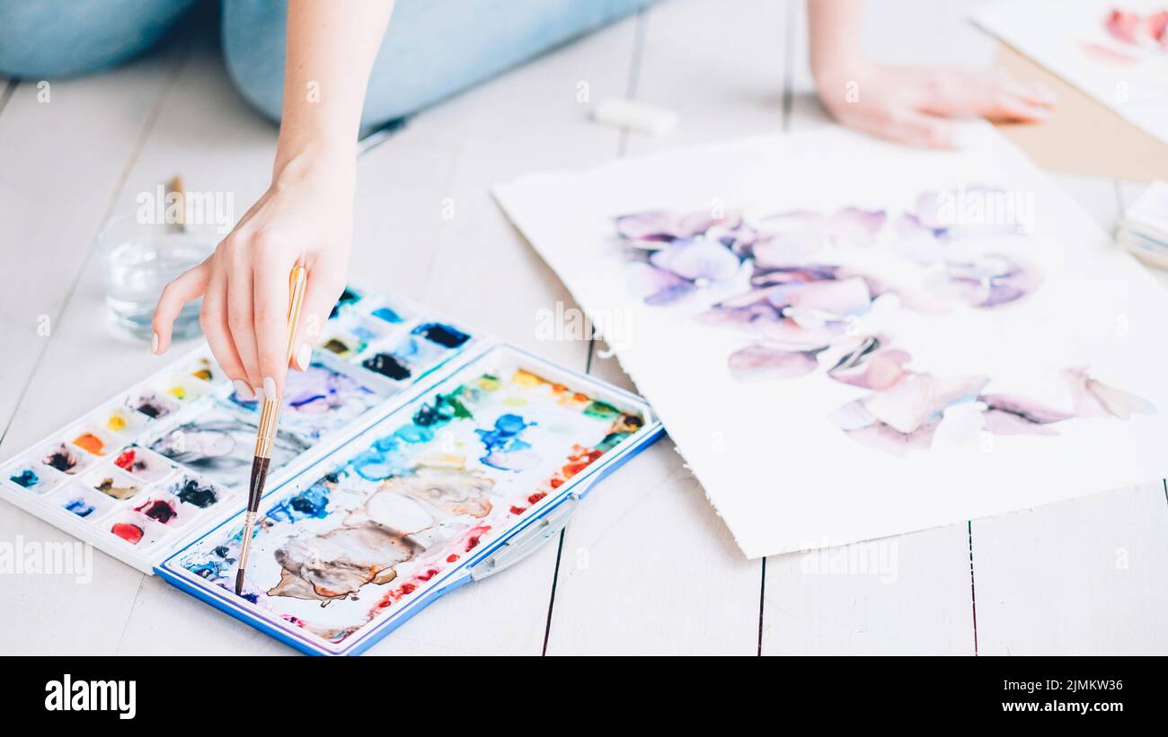 painting talent woman floral artwork watercolor Stock Photo - Alamy