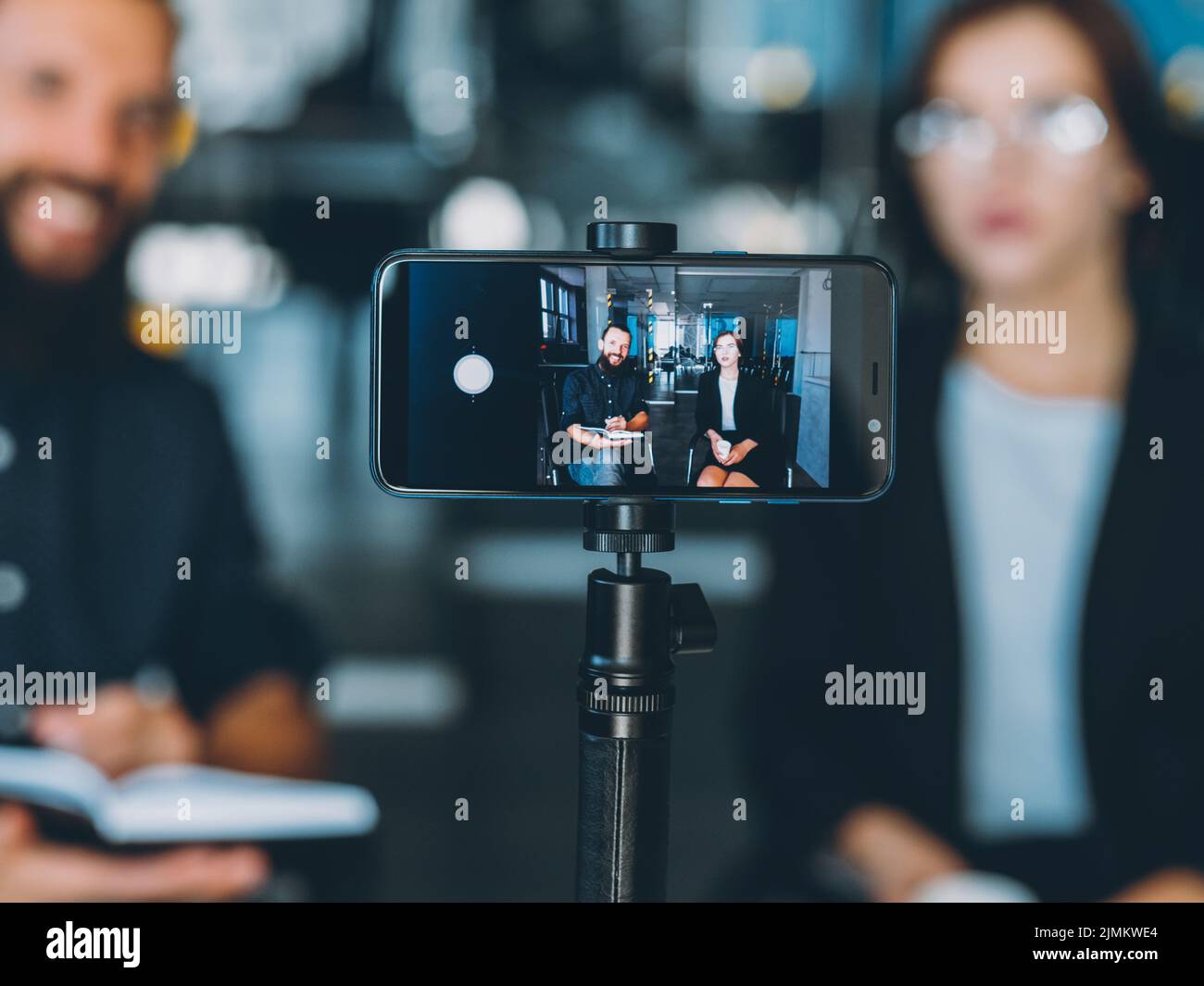 business coaching recording video class smartphone Stock Photo - Alamy