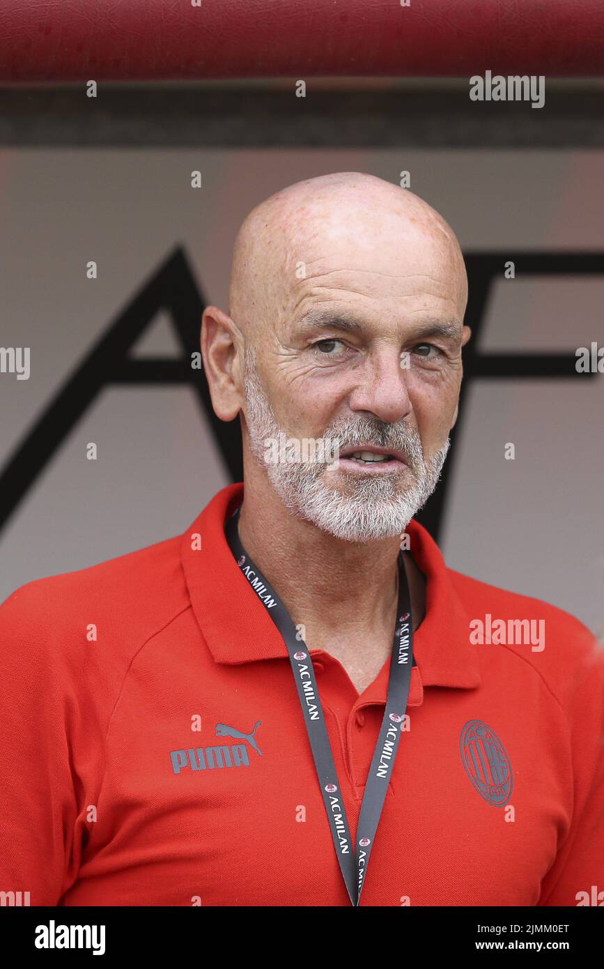 Stefano Pioli Head Coach of AC Milan during LR Vicenza vs AC Milan ...