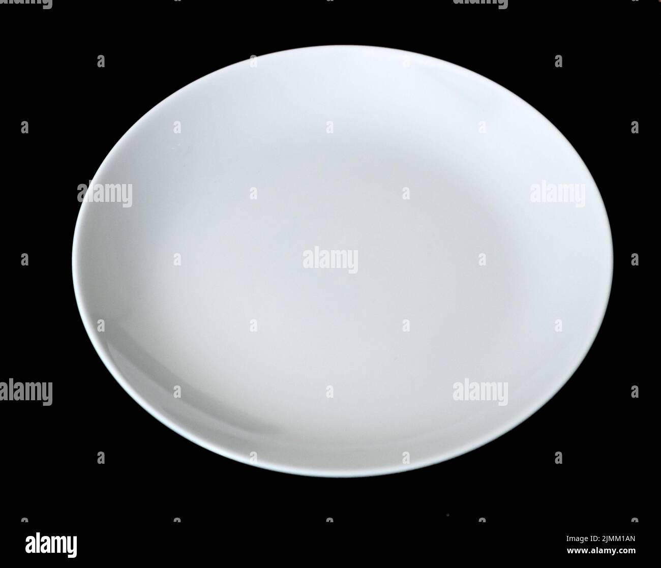 White empty plate Stock Photo - Alamy