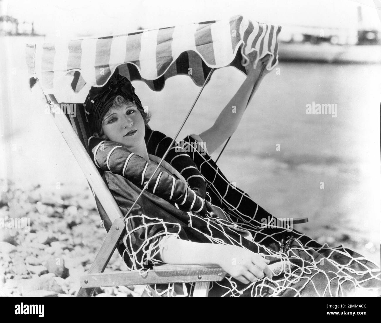 JULIA FAYE candid portrait in FEET OF CLAY 1924 director / producer ...