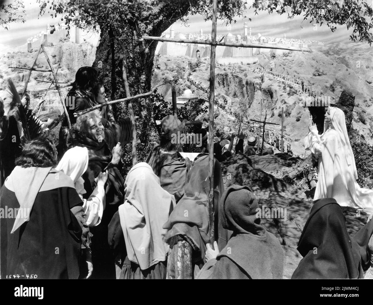 Pilgrims entering the Holy City of Jerusalem in THE CRUSADES 1935 ...