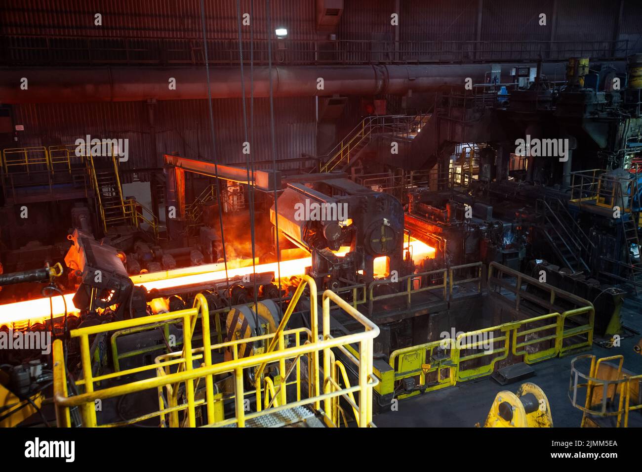 Fiery red interior hi-res stock photography and images - Alamy