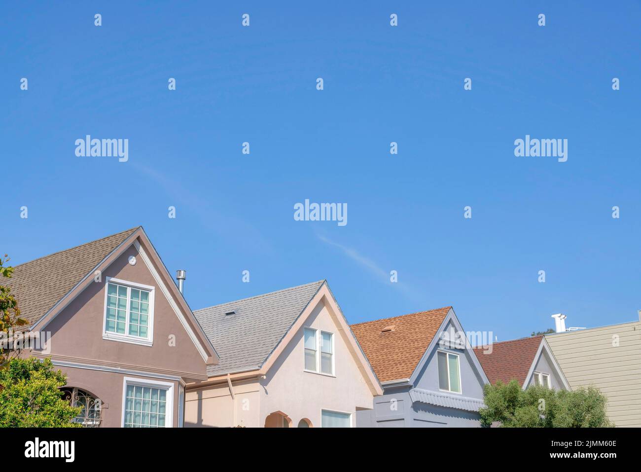 Side by side houses suburbs front view hi-res stock photography and ...