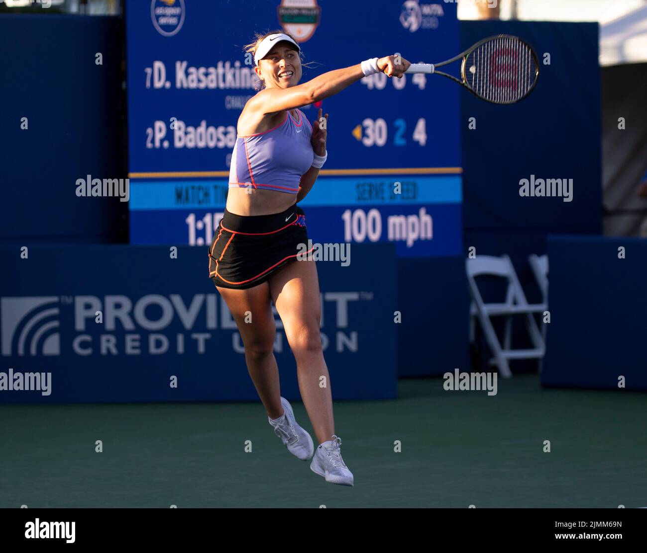 August 06, 2022 San Jose, CA USA Paula Badosa returns the ball during ...