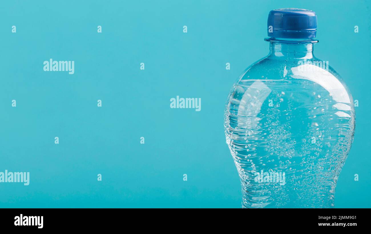 Front view bottle sparkling water Stock Photo - Alamy