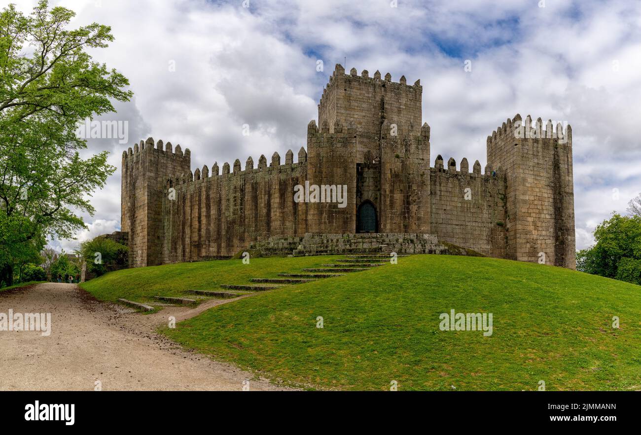 Guimaraes castle northern portugal hi-res stock photography and images ...