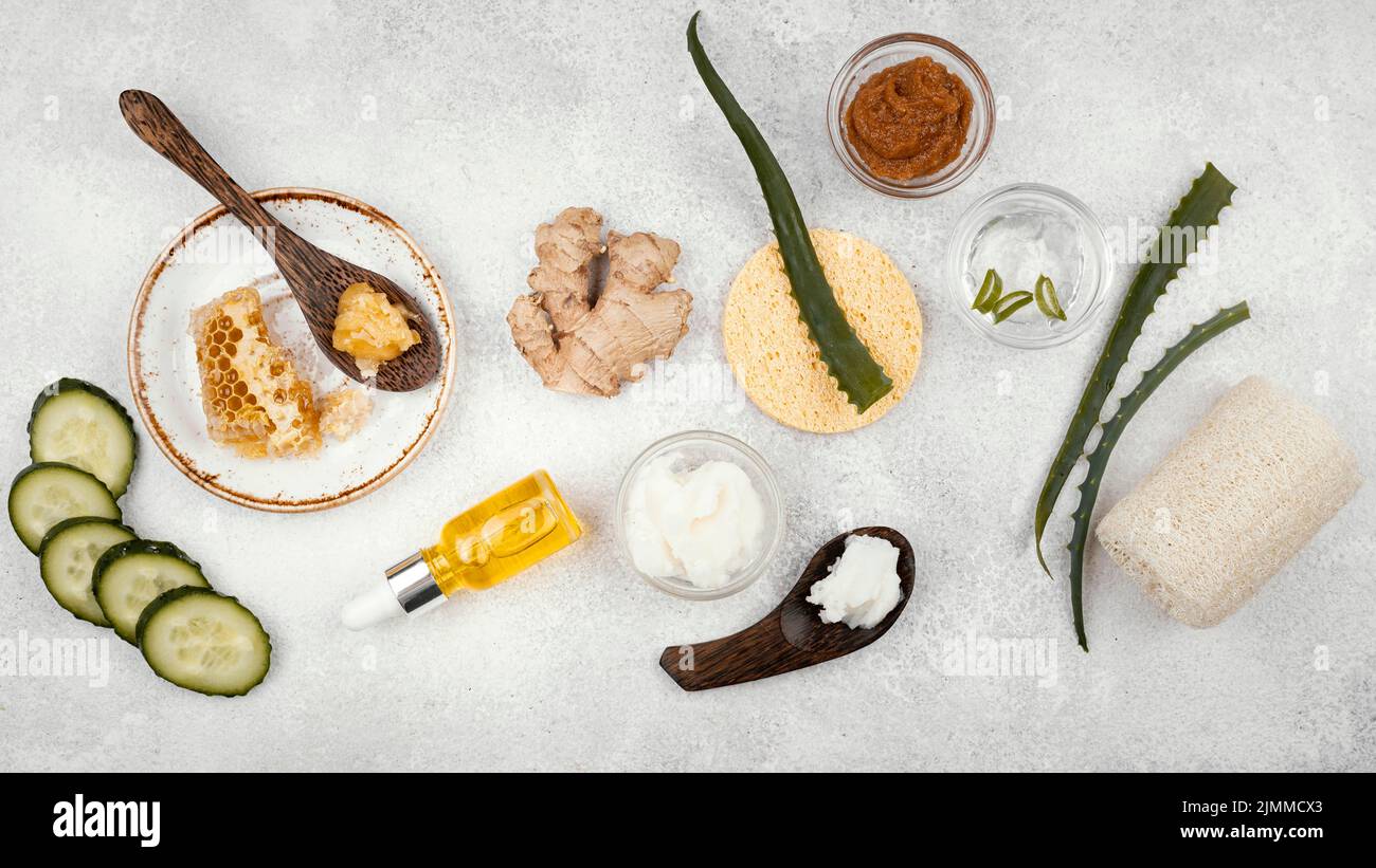 Homemade remedy with aloe vera Stock Photo - Alamy