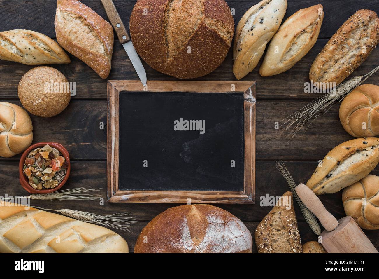 Circle bakery with blackboard Stock Photo - Alamy