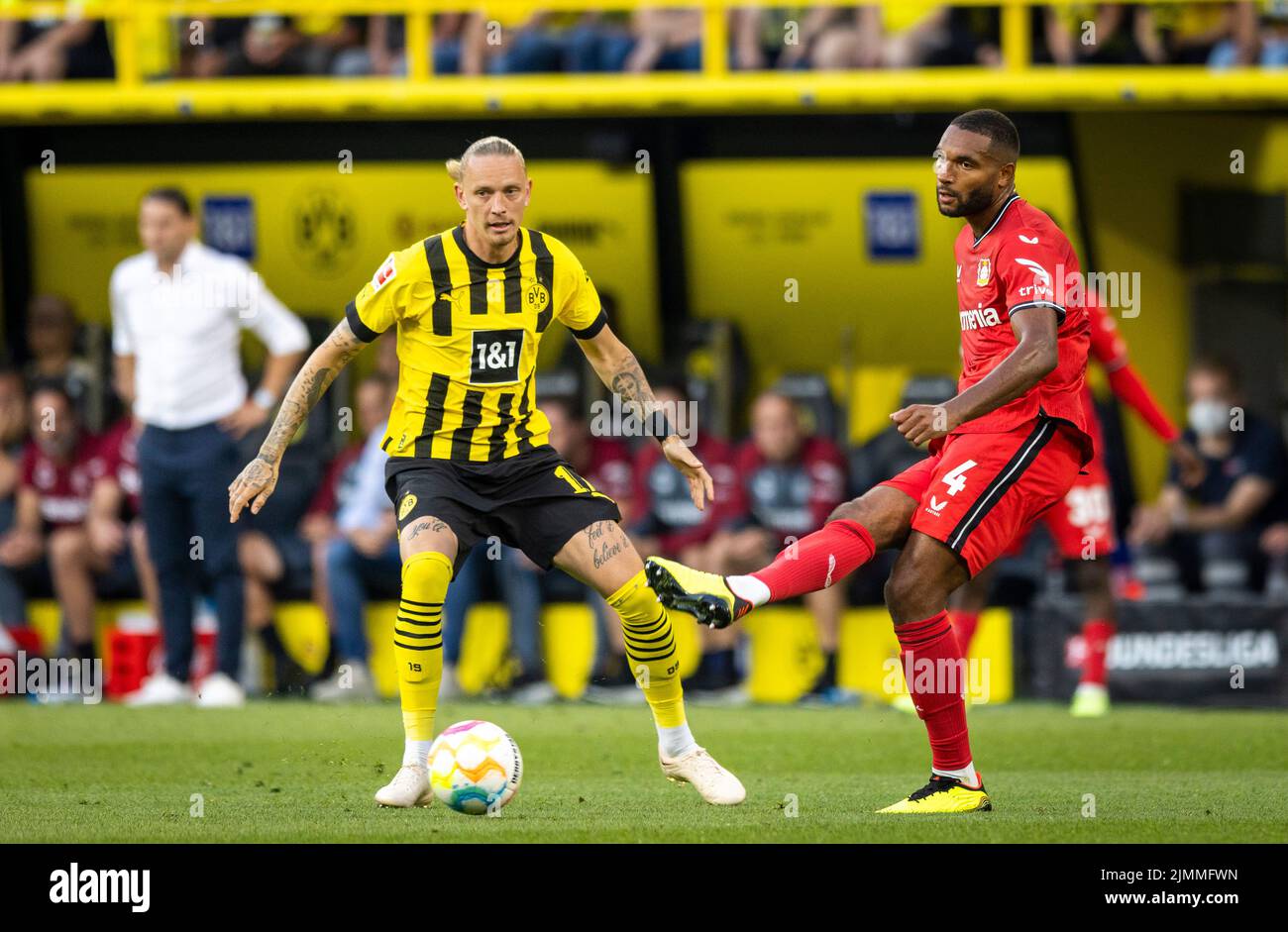 Jonathan Tah (Leverkusen), Marius Wolf (BVB) Borussia Dortmund - Bayer ...
