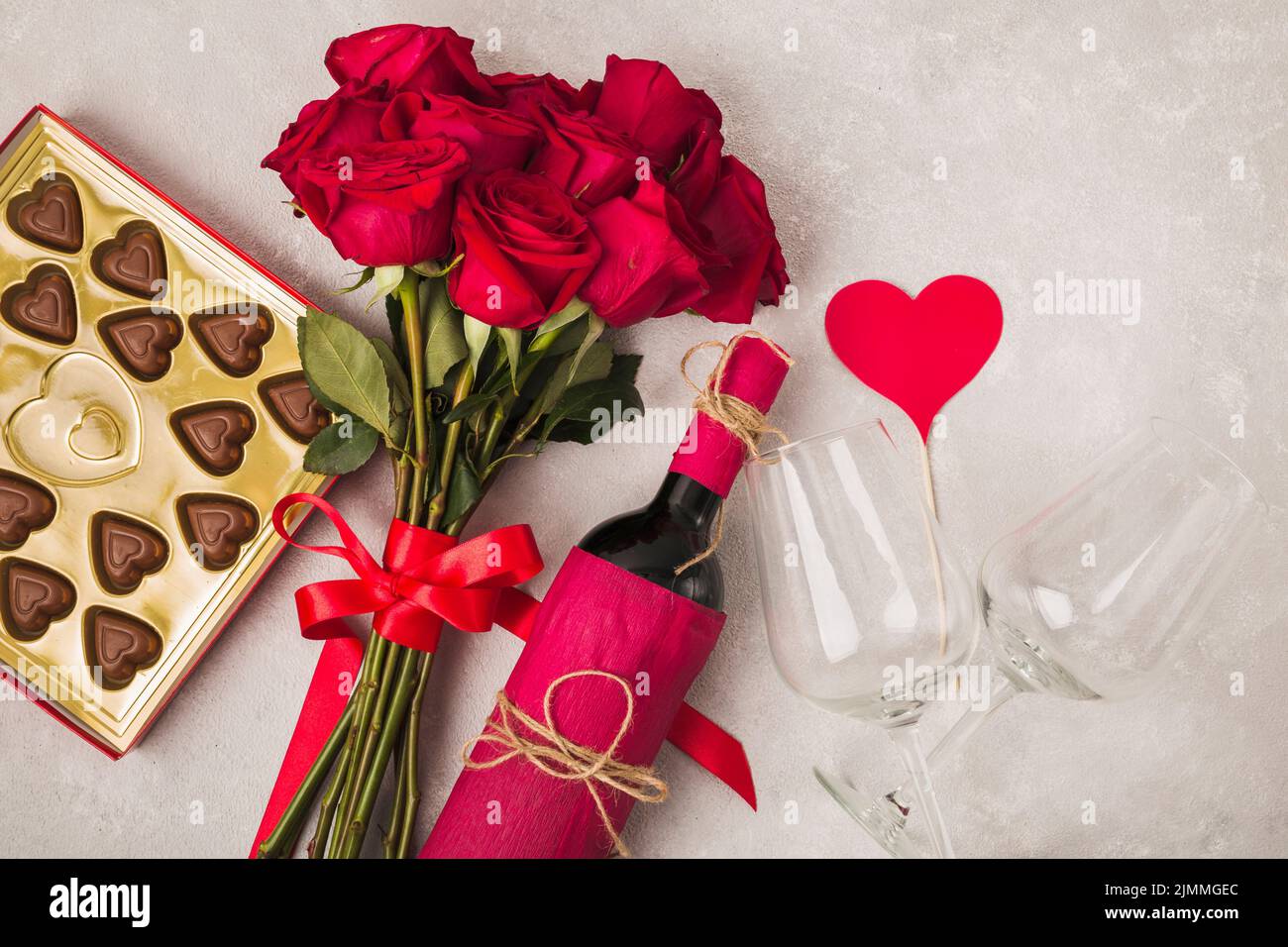 Delicious chocolate wine bouquet roses Stock Photo - Alamy