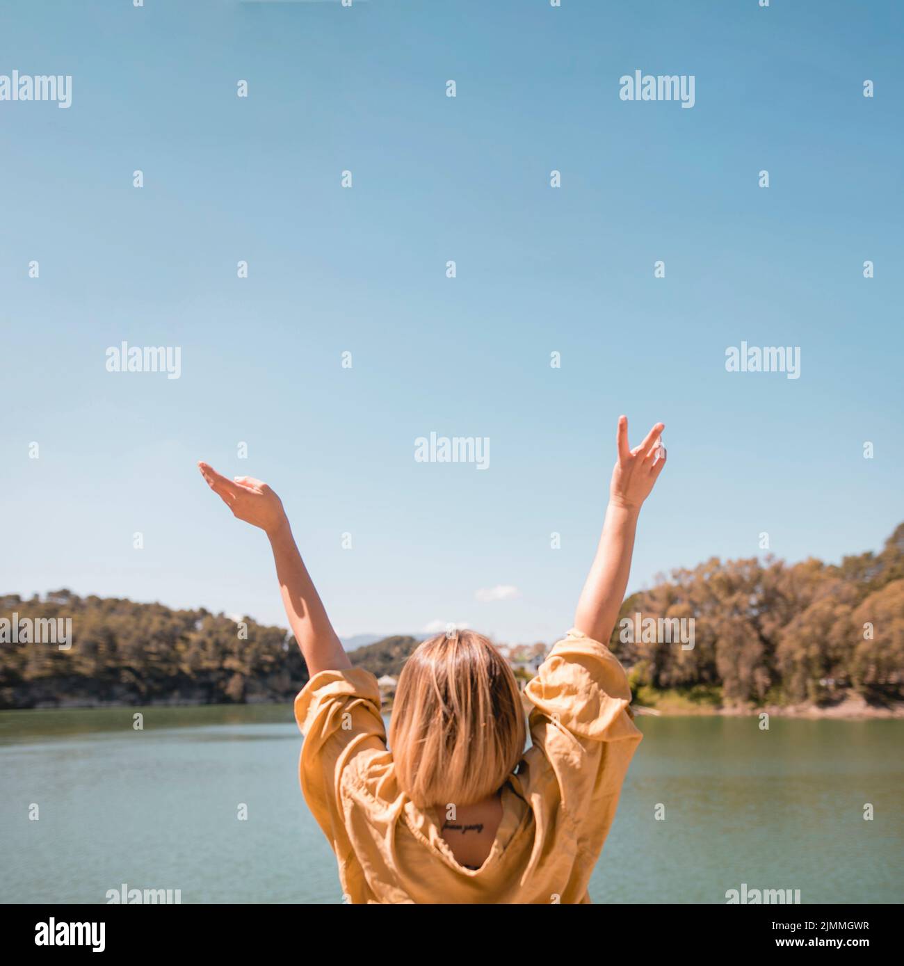 Faceless lady hi-res stock photography and images - Alamy