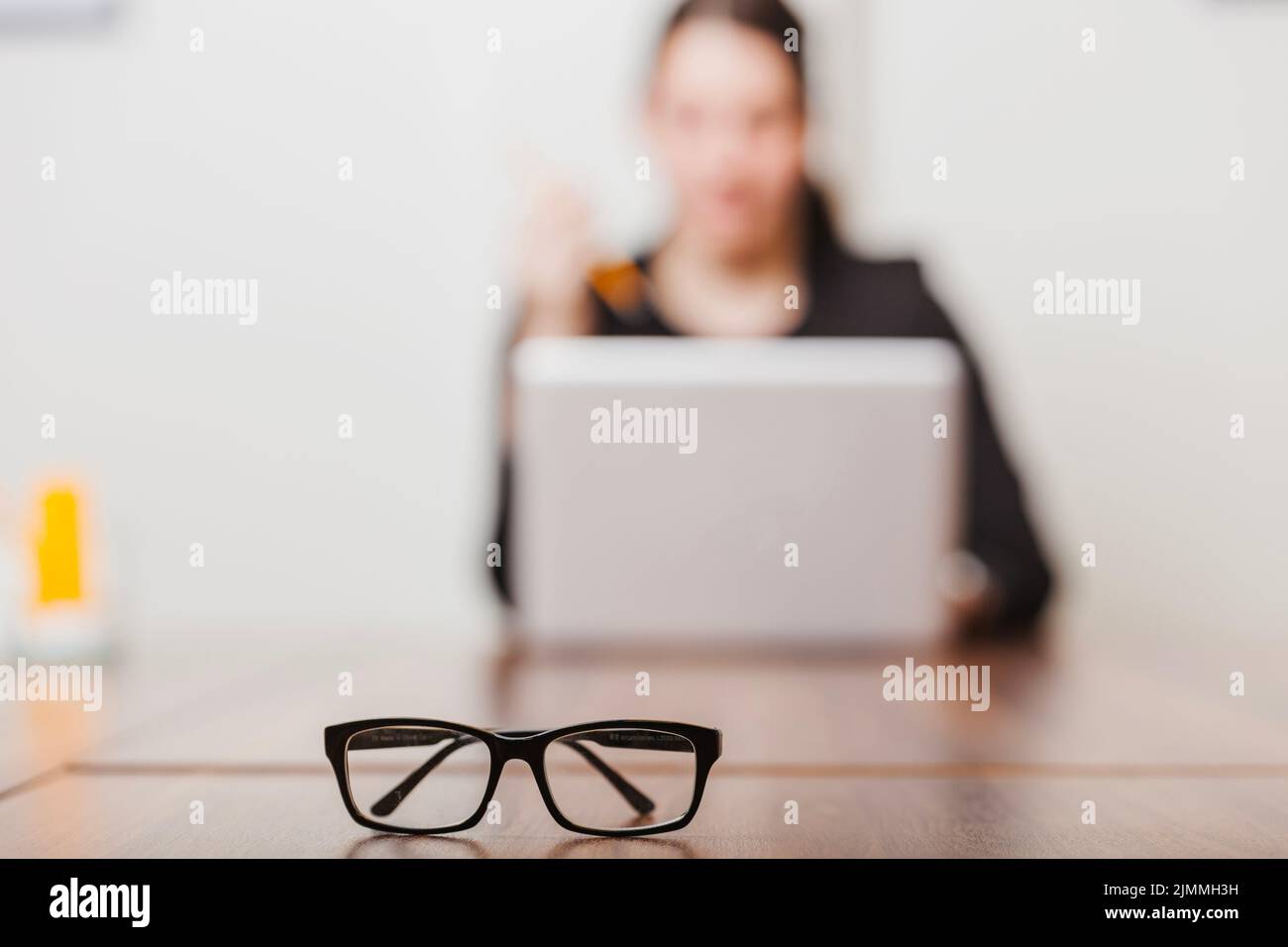 Office glasses hi-res stock photography and images - Alamy