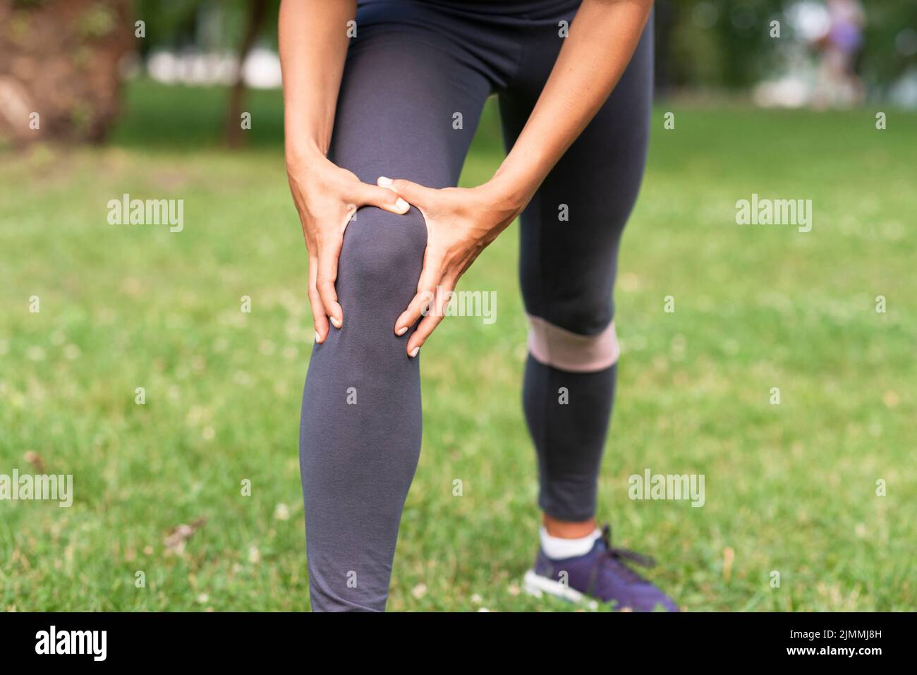 Close up young woman training hi-res stock photography and images - Alamy