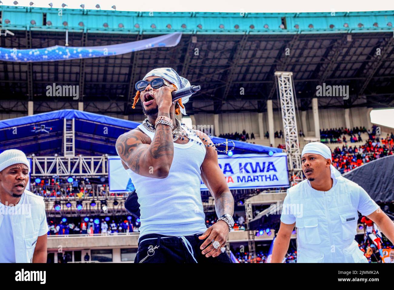 The Tanzanian bongo flava artist Diamond Platnumz performs at Azimio la ...
