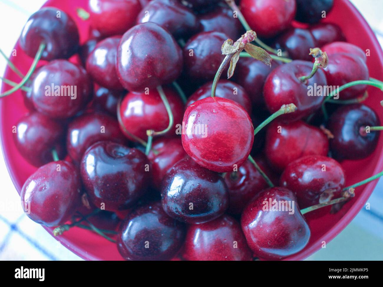 the taste of organic cherries is superior and they are very healthy too ...