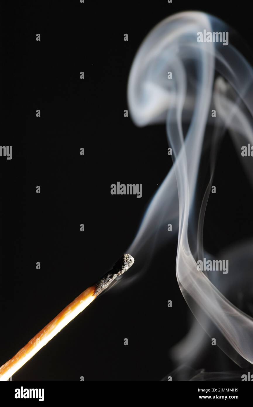 Black to match the background hi-res stock photography and images - Alamy