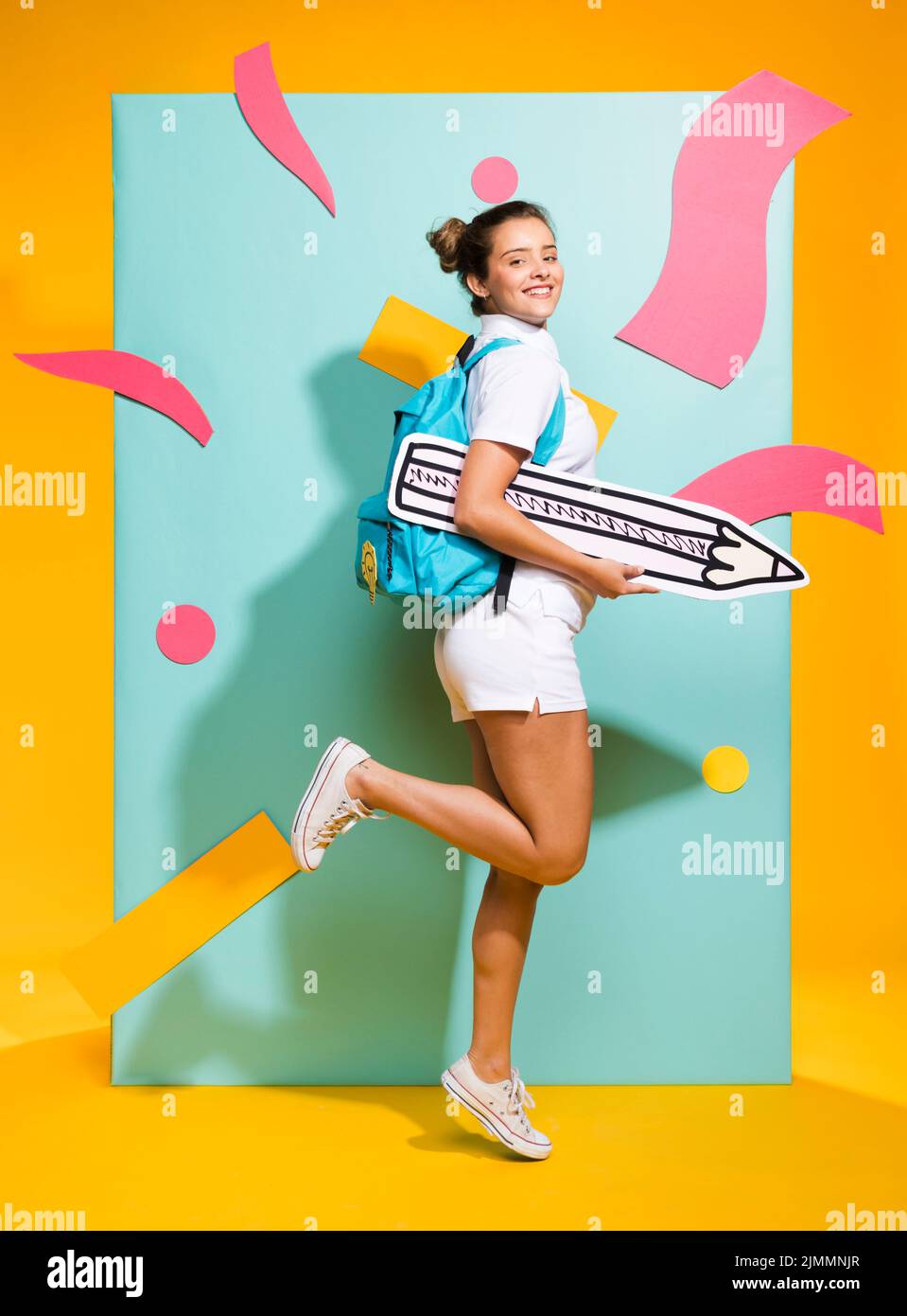 Abstract memphis style shape hi-res stock photography and images - Alamy