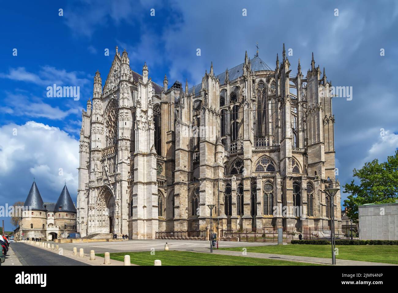 Beauvais Cathedral, France Stock Photo - Alamy