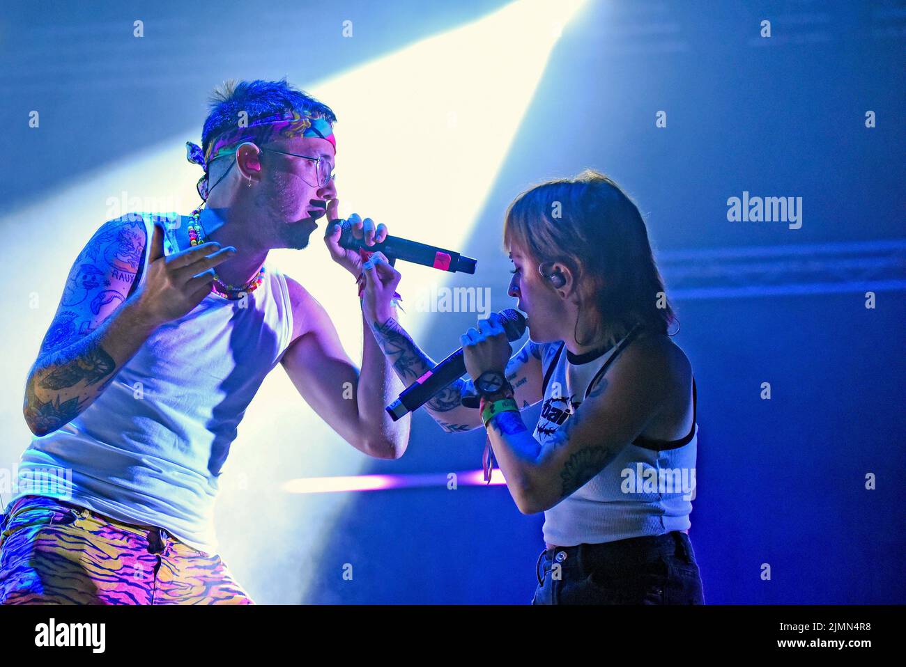 Emotional singer goku hi-res stock photography and images - Alamy