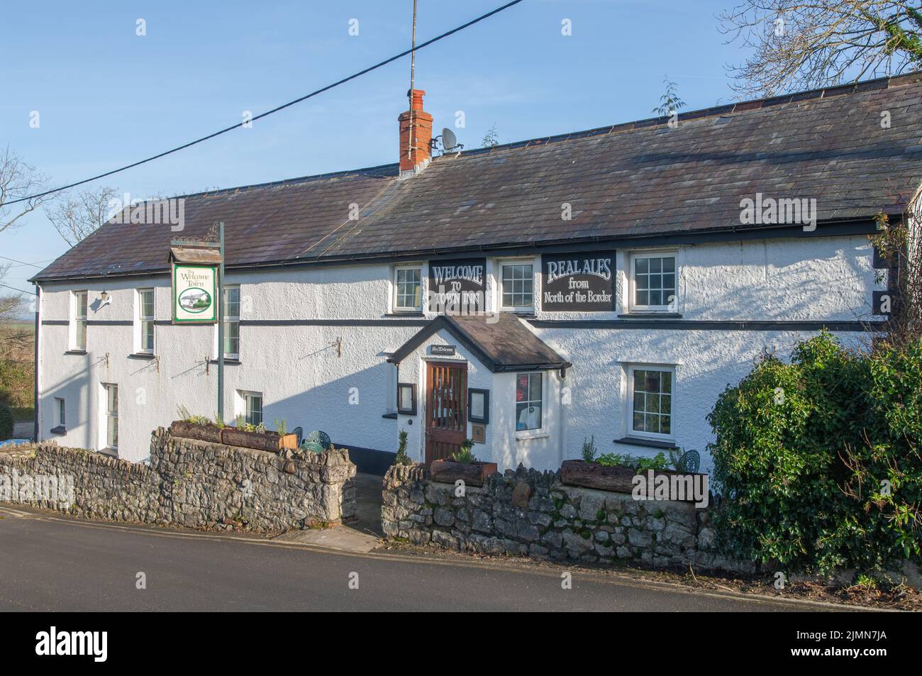 The gower inn hi-res stock photography and images - Alamy