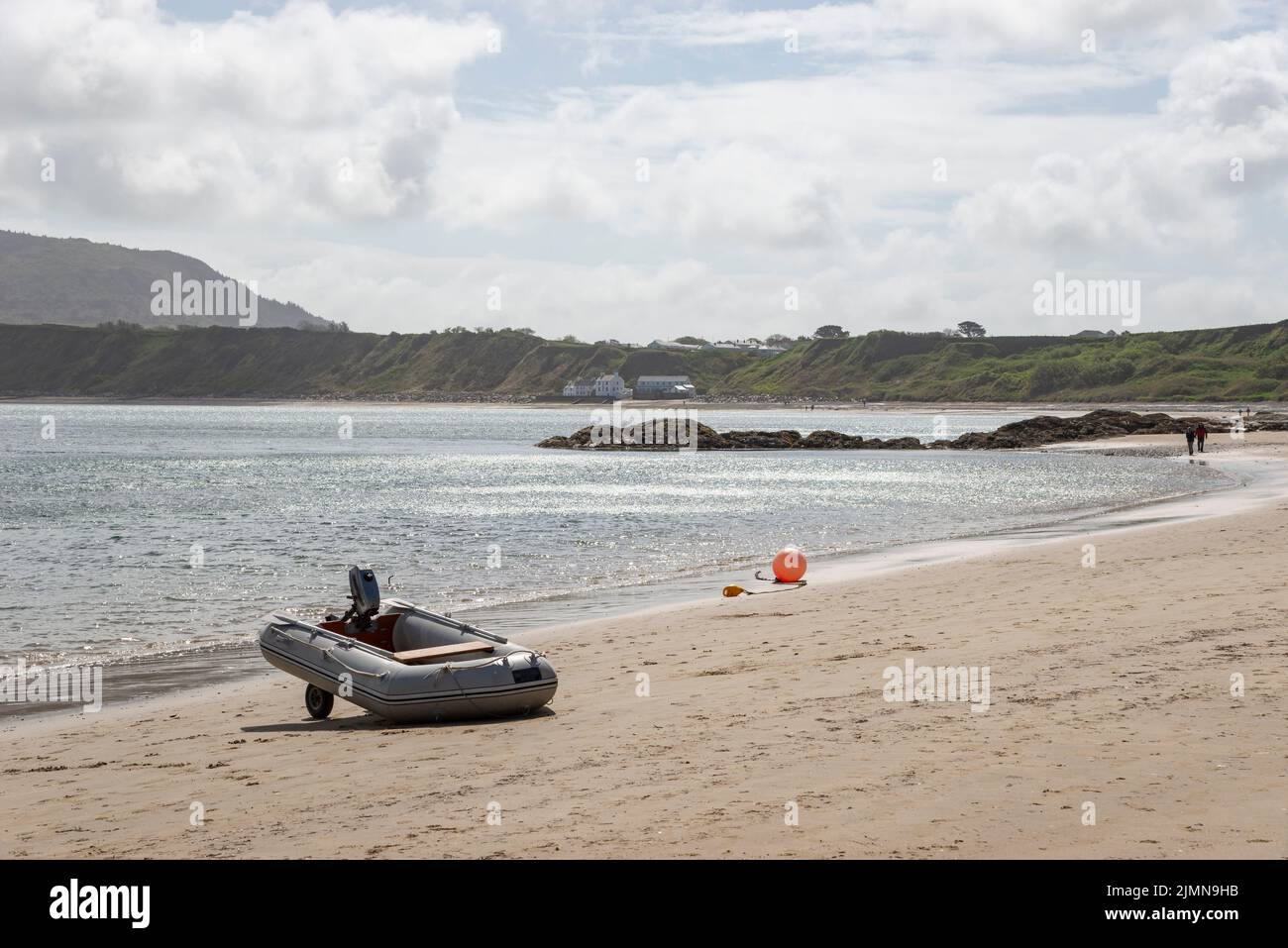 Boat on the beach at Porthdinllaen near Morfa Nefyn, Lleyn Peninsula ...