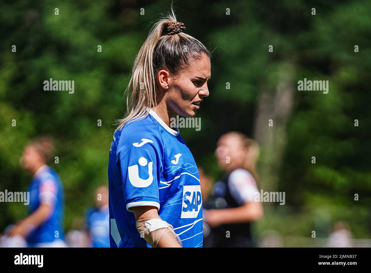 Eintracht in der region hi-res stock photography and images - Alamy