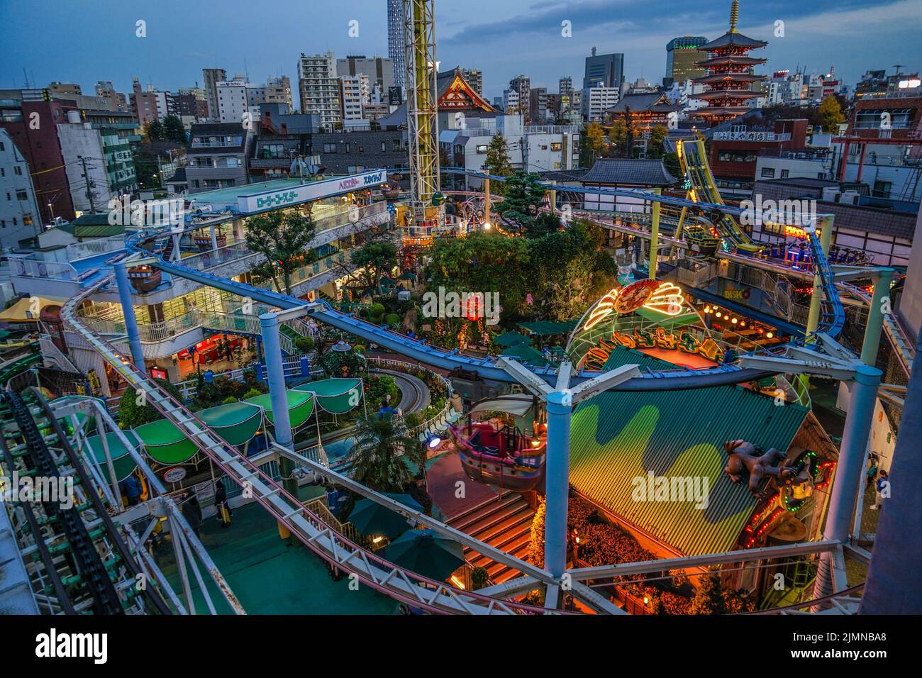 Taito hi-res stock photography and images - Alamy