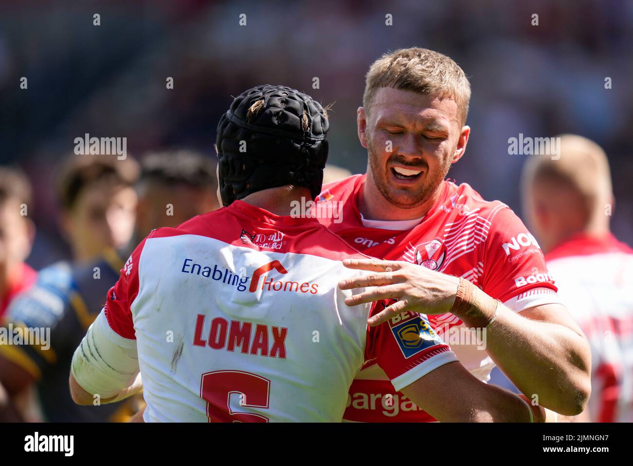 Joe Batchelor #12 of St Helens celebrates with Jonny Lomax Stock Photo ...