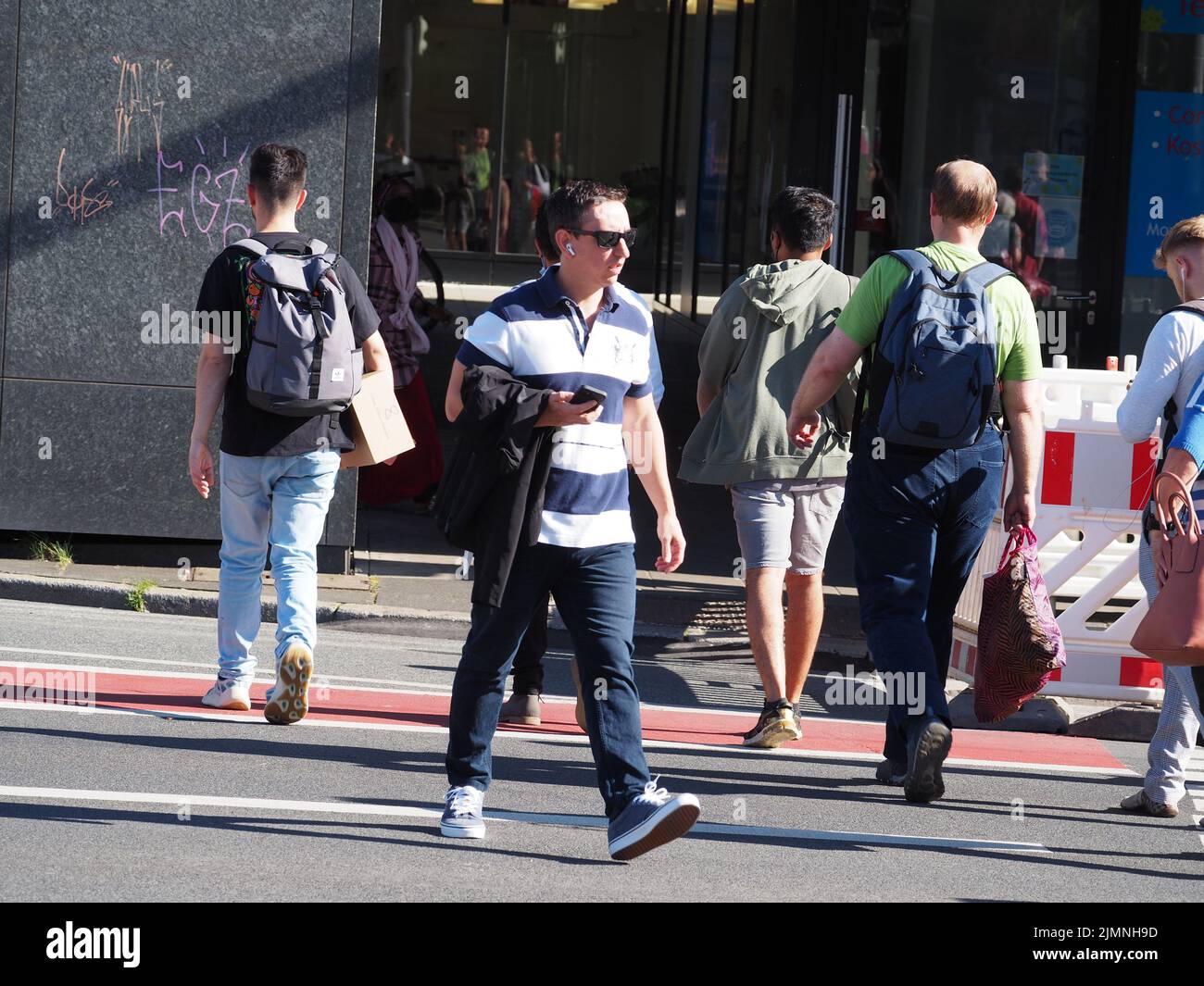 Germany people street hi-res stock photography and images - Alamy