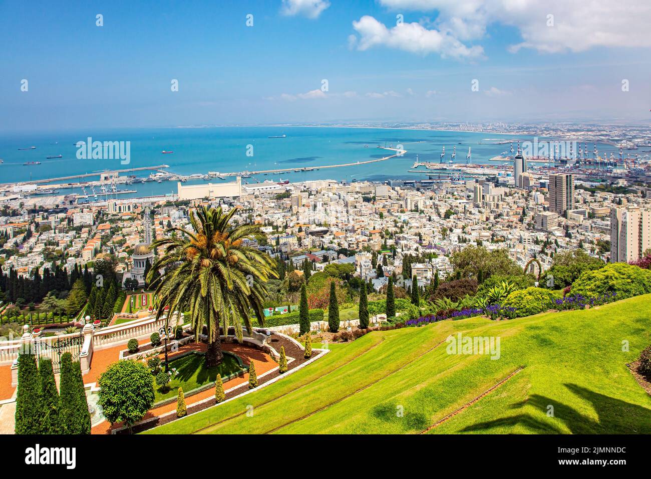 Beautiful view sun beds hi-res stock photography and images - Alamy