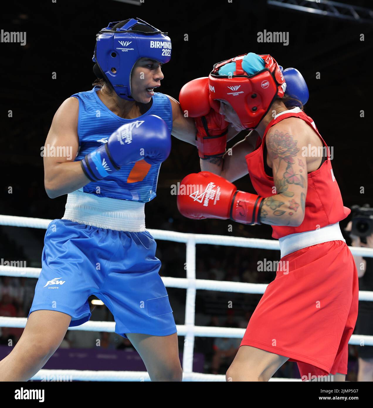 Naul hi-res stock photography and images - Alamy