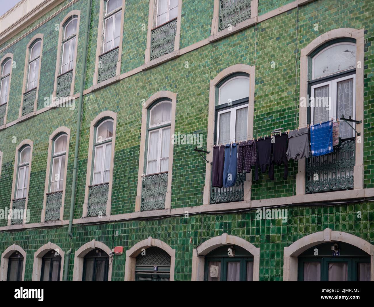 Green tiled building hi-res stock photography and images - Alamy