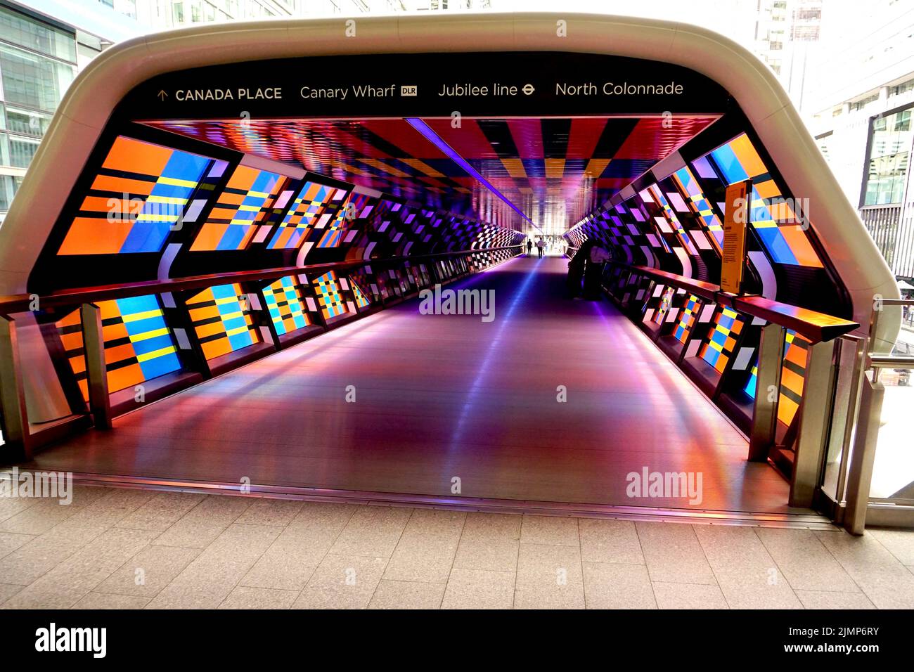 Canada Place in Canary Wharf, London, United Kingdom Stock Photo - Alamy