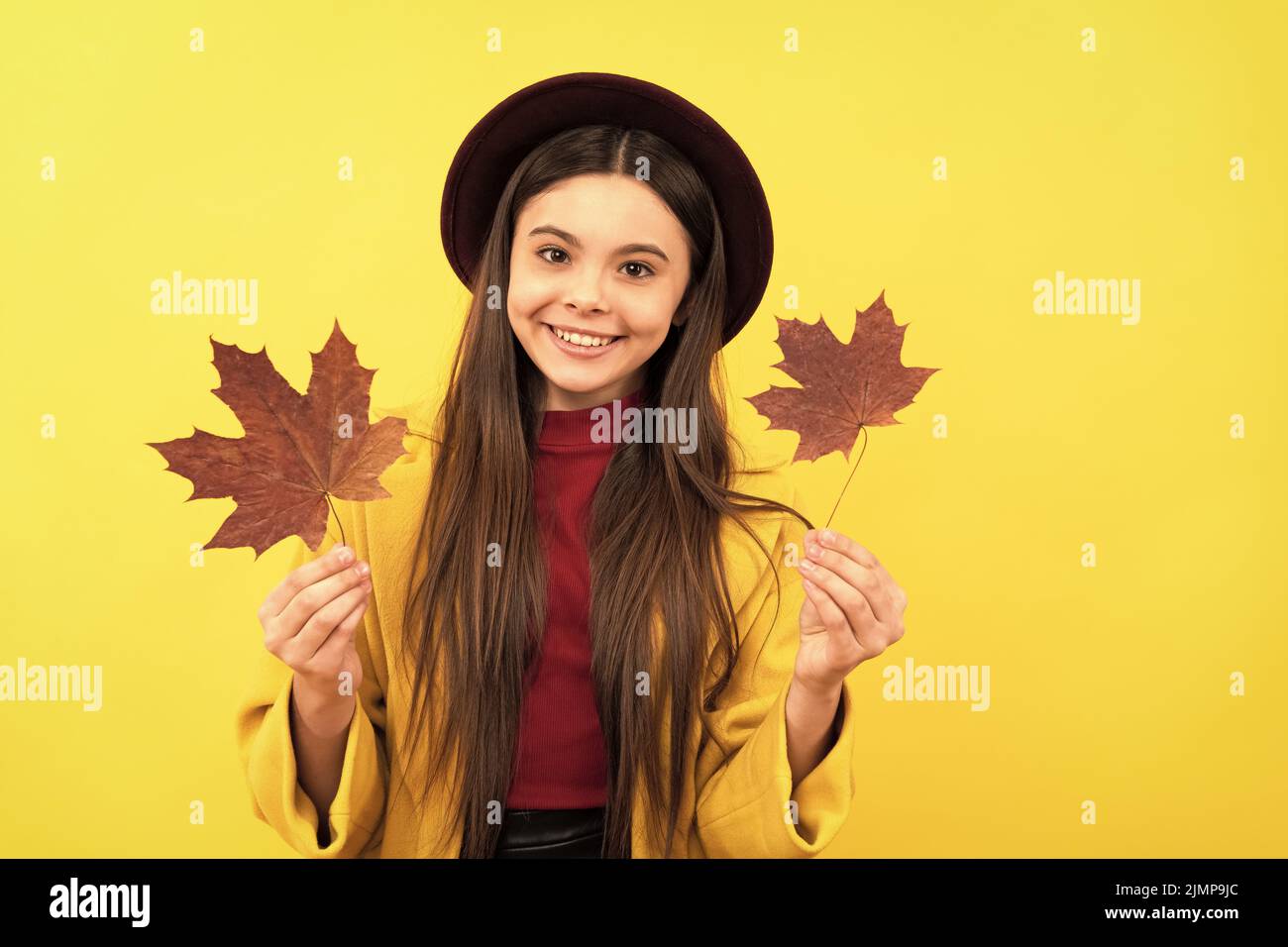 natural beauty. fall season fashion. teen girl in hat hold autumn leaf ...