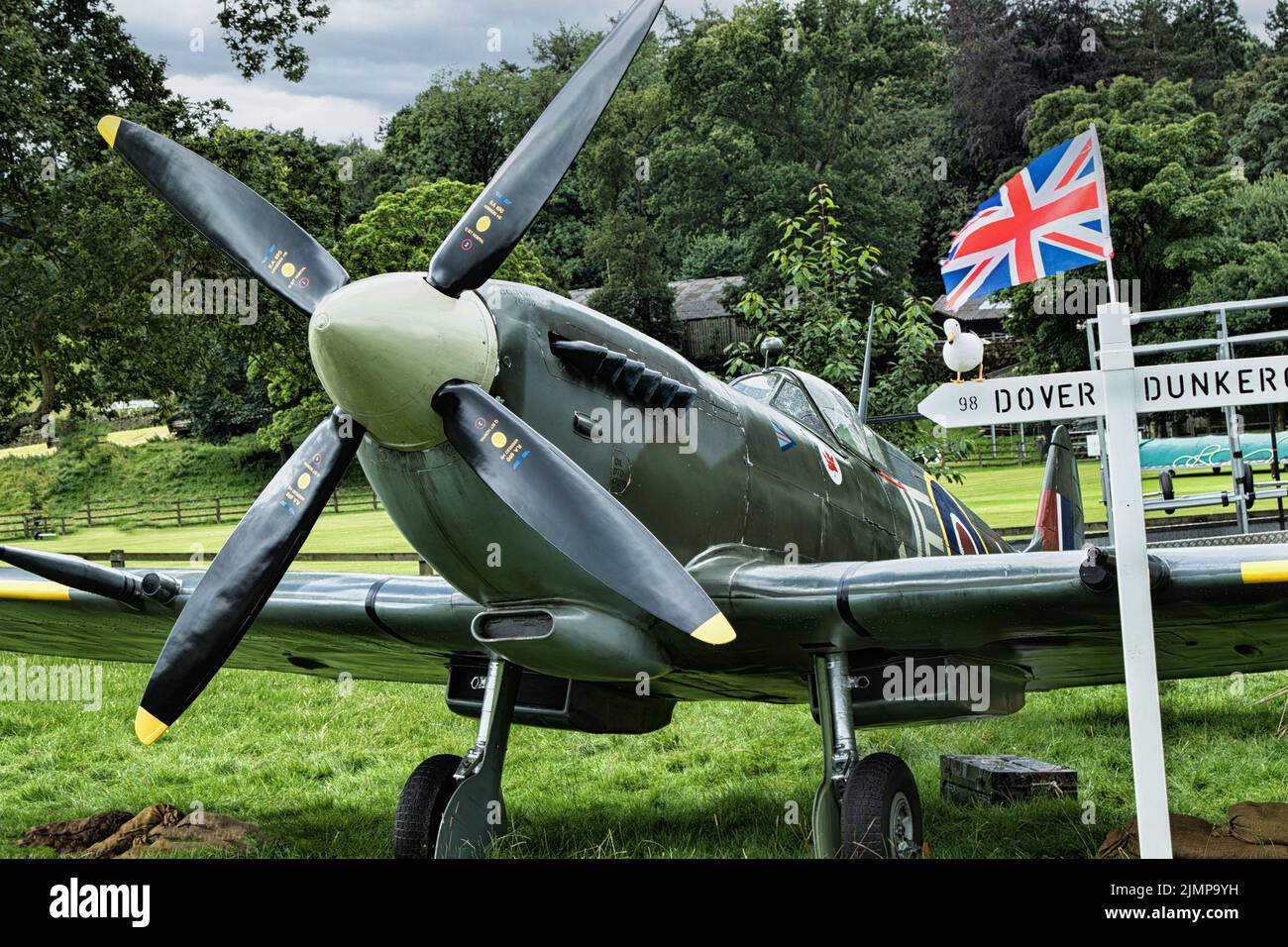 1940s military plane hi-res stock photography and images - Alamy