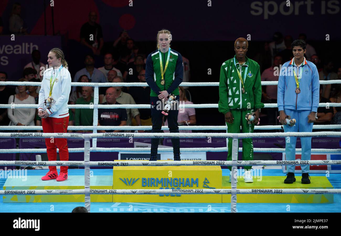 England's Gemma Paige Richardson wins silver (left) in the Women's ...