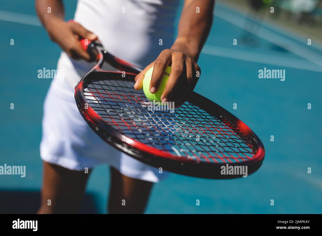 African american female tennis racket hi-res stock photography and ...
