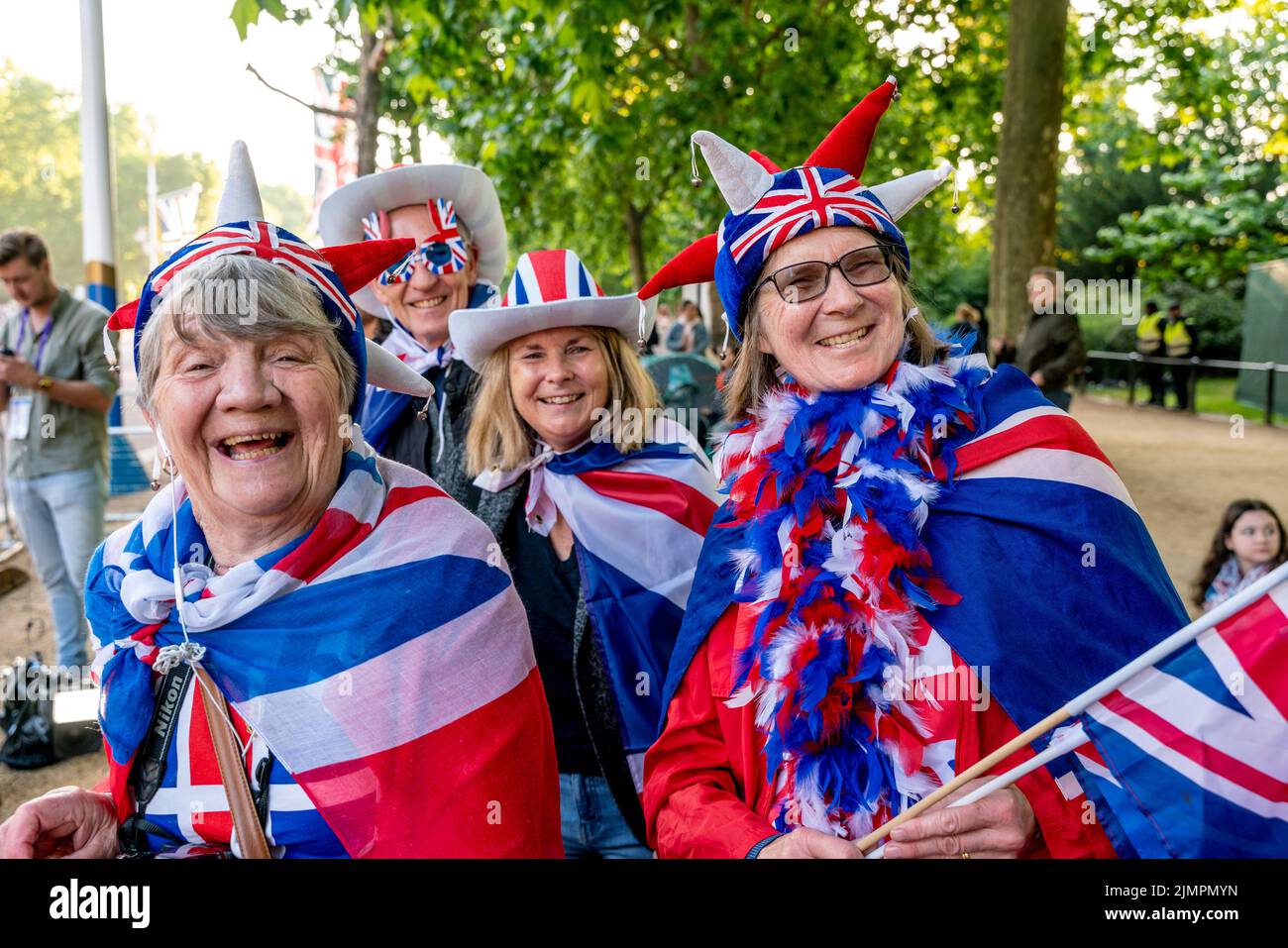 British People Arrive Early To Stand Along The Mall For A Good Vantage ...