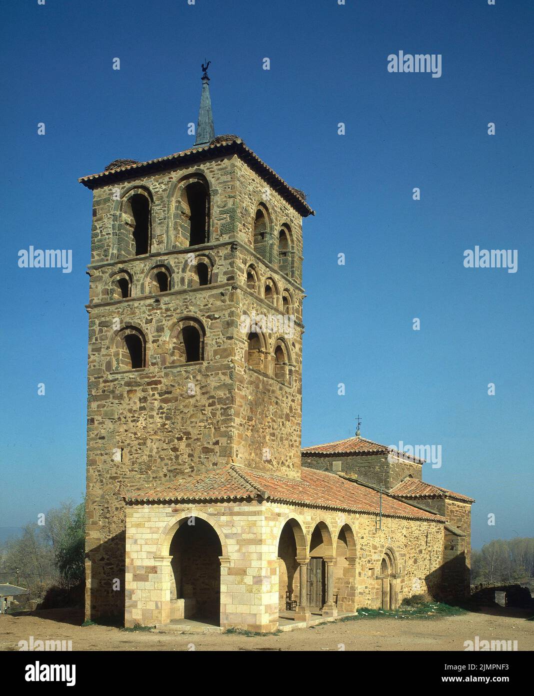 CONJUNTO. Location: MARIENKIRCHE. Tábara. Zamora. SPAIN Stock Photo - Alamy