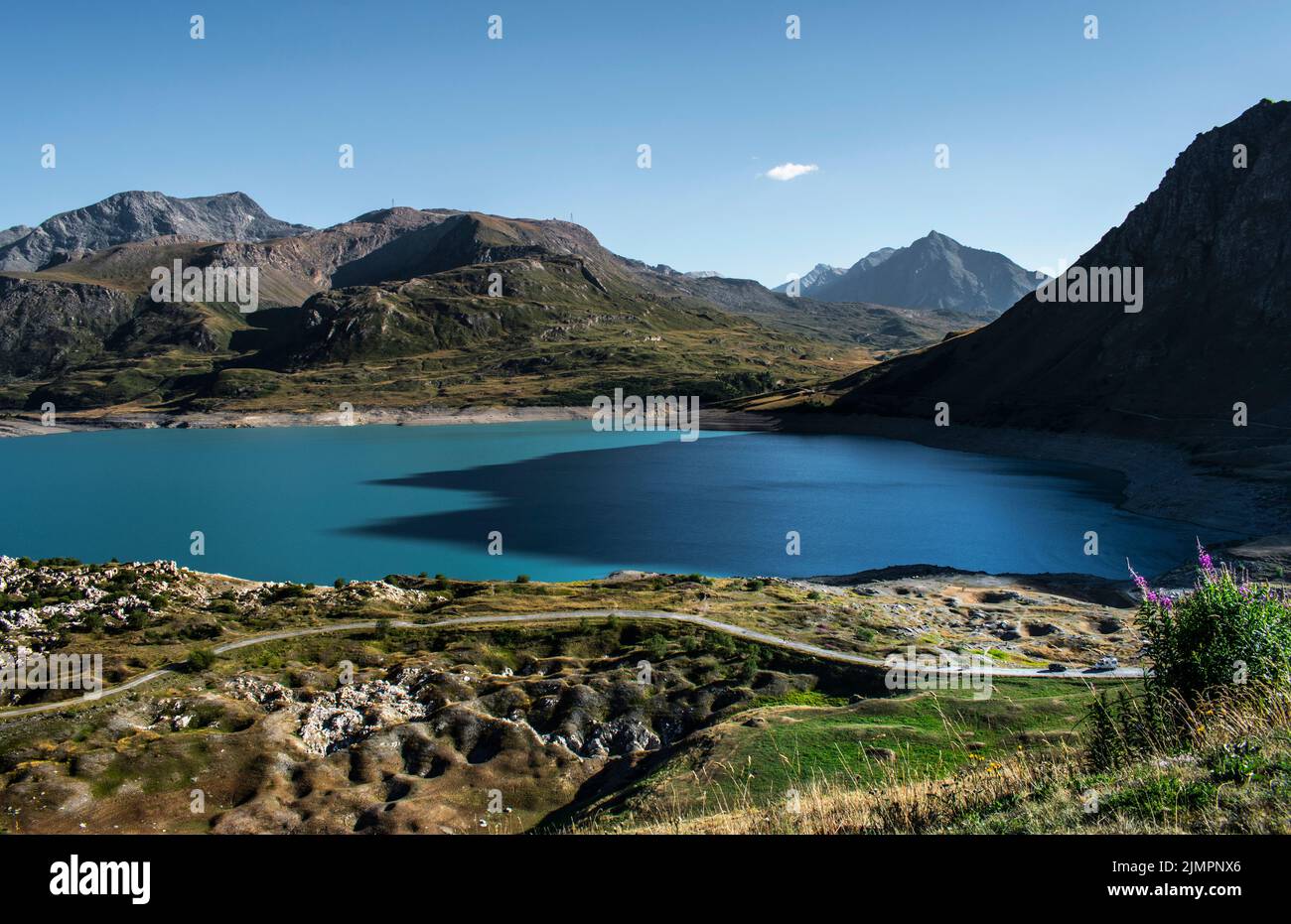 Parc du lac de montagne hi-res stock photography and images - Alamy