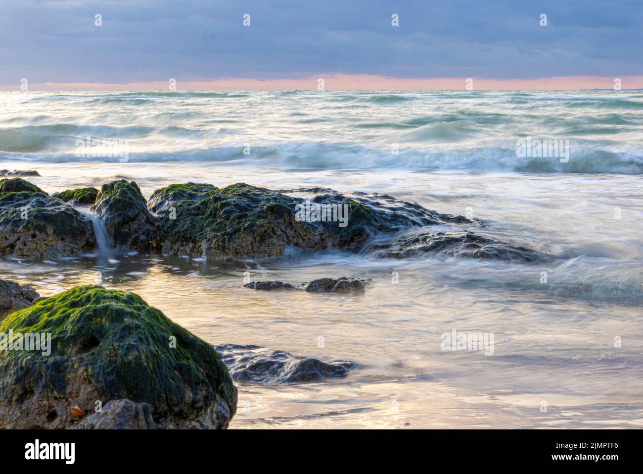 Beautiful rocky beach hi-res stock photography and images - Alamy