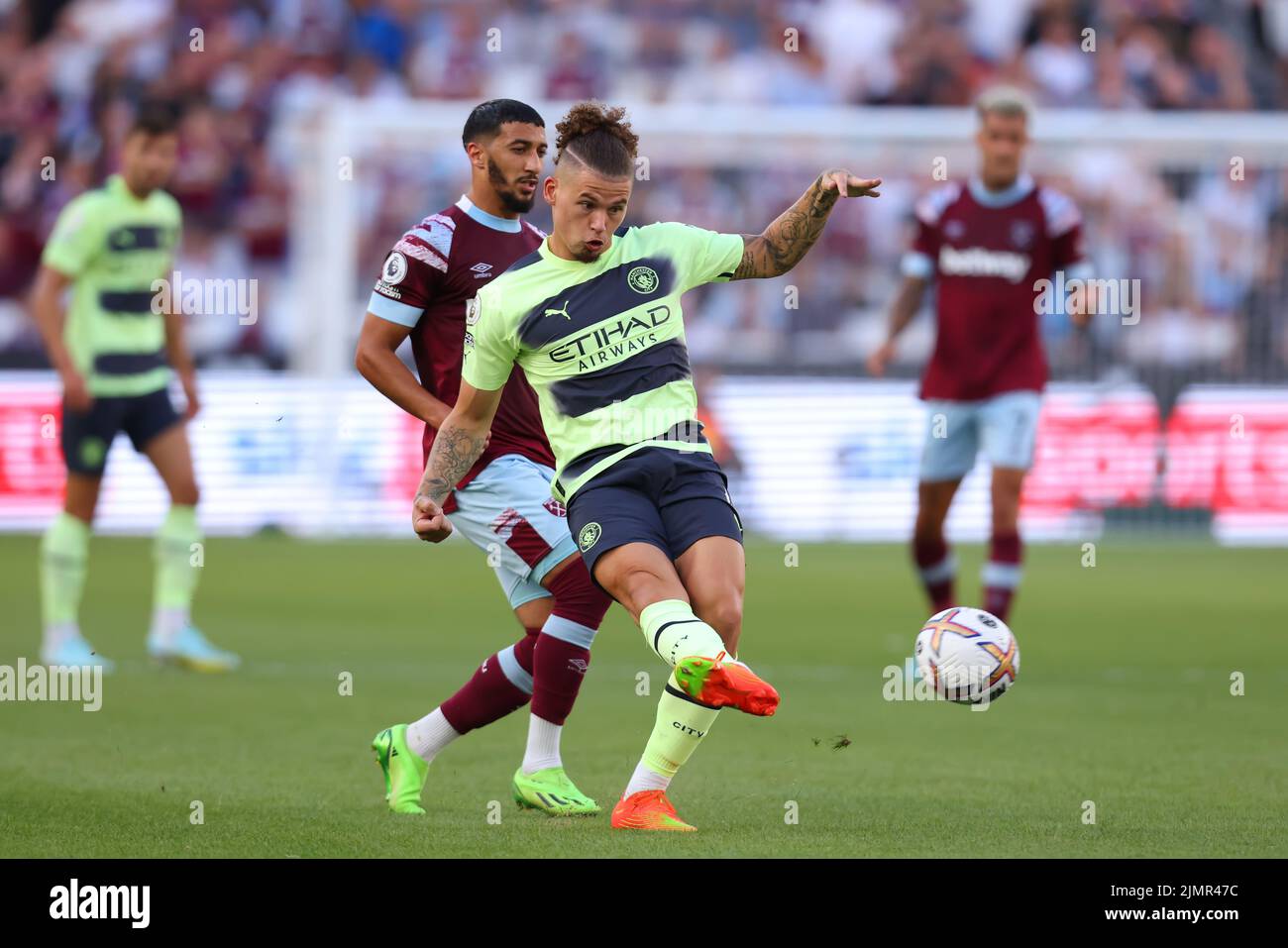 Kalvin phillips manchester city hi-res stock photography and images - Alamy