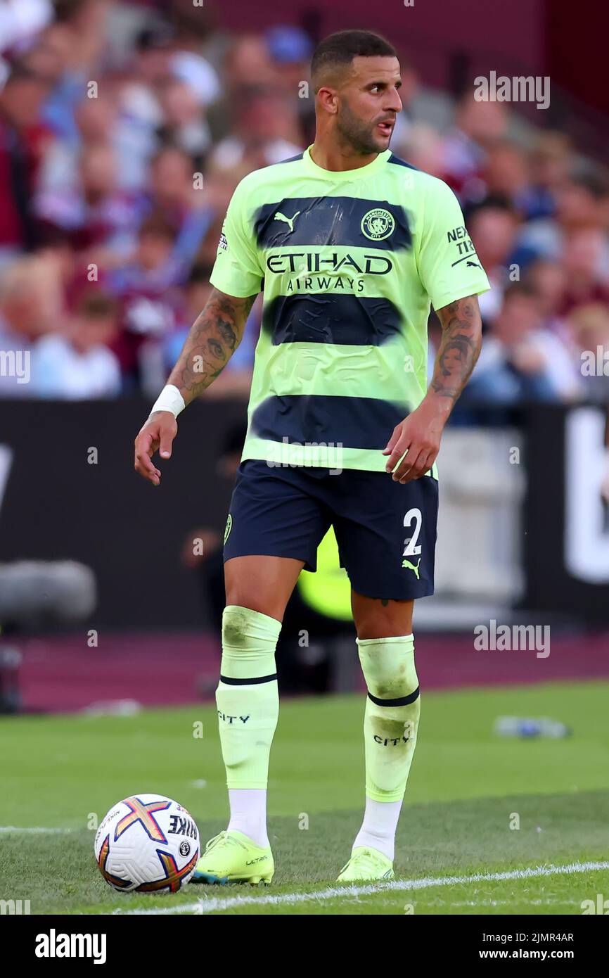 Manchester city kyle walker hi-res stock photography and images - Alamy