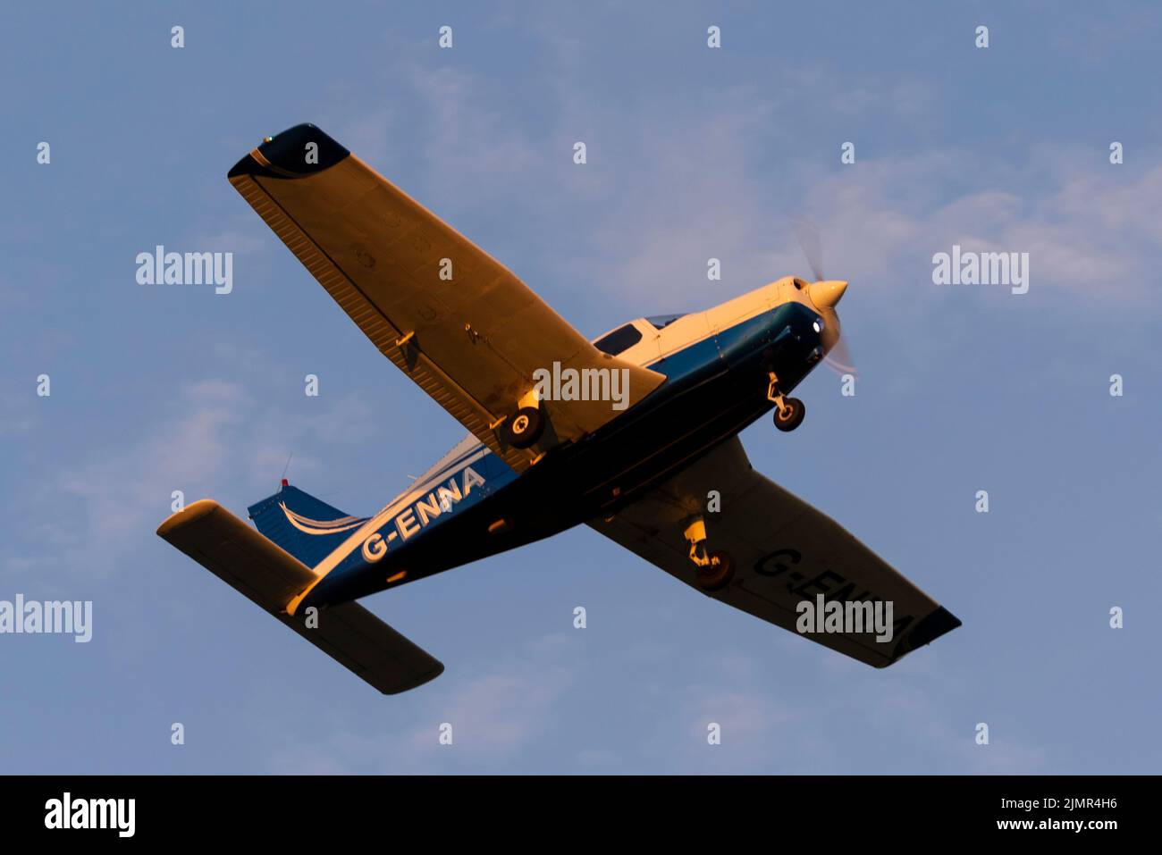Piper PA-28-161 Cherokee Warrior II of Falcon Flying Services taking ...