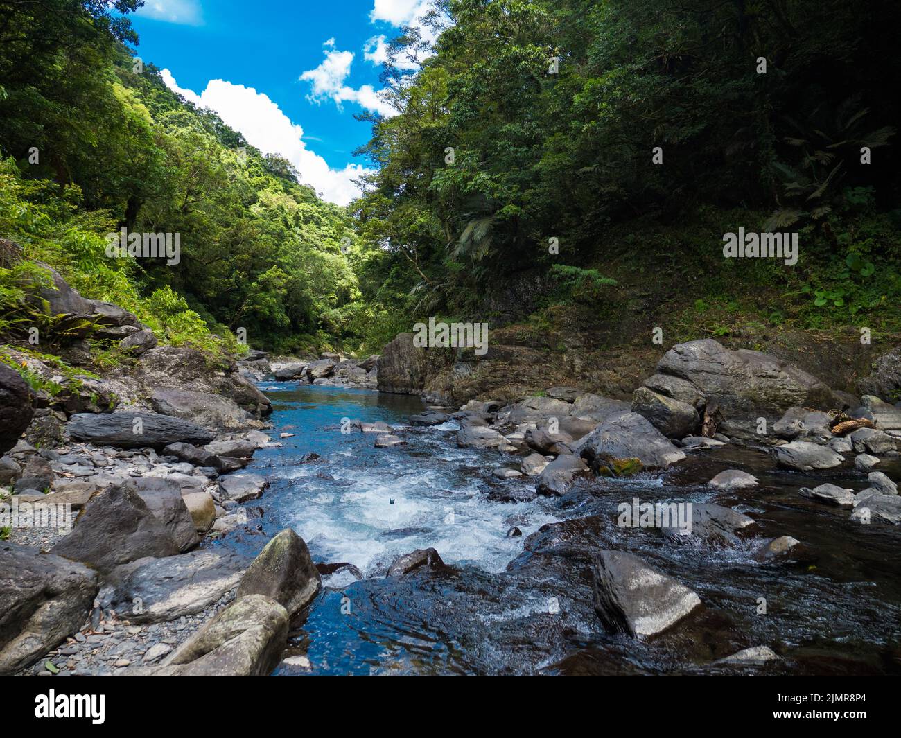 Downstream valley mountain hi-res stock photography and images - Alamy