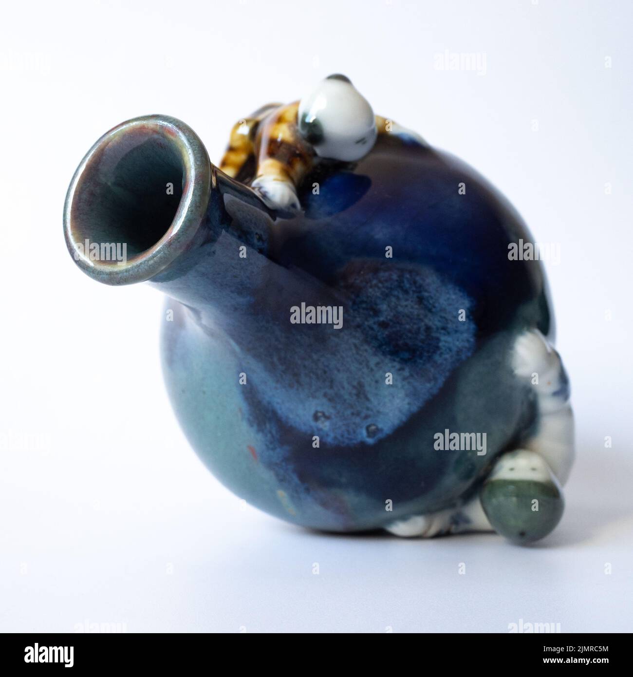 Sumida pottery hi-res stock photography and images - Alamy