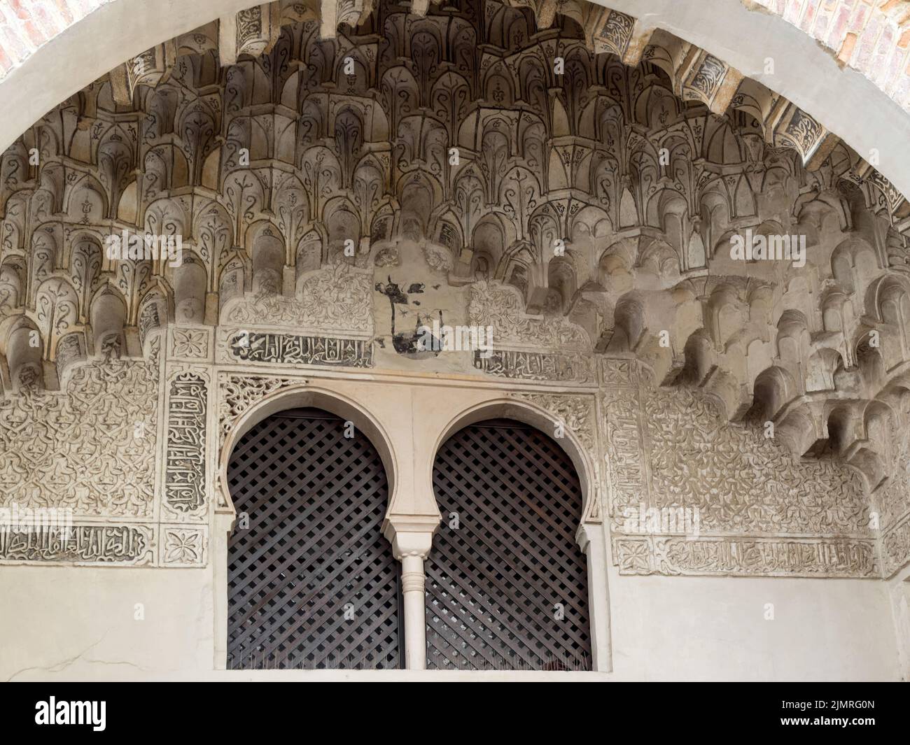 Architecture moorish windows hi-res stock photography and images - Alamy