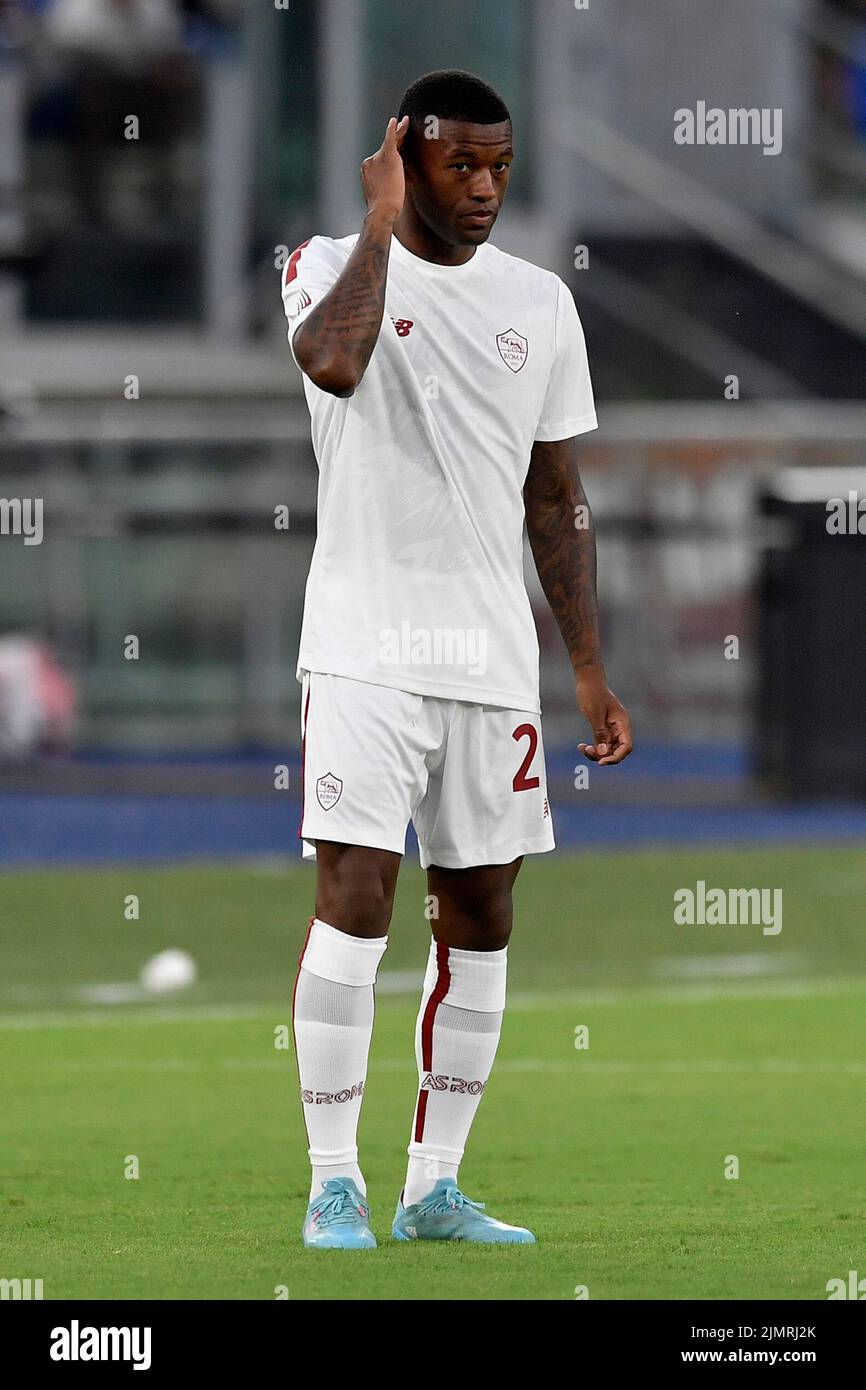 Georginio wijnaldum 2022 warm hi-res stock photography and images - Alamy